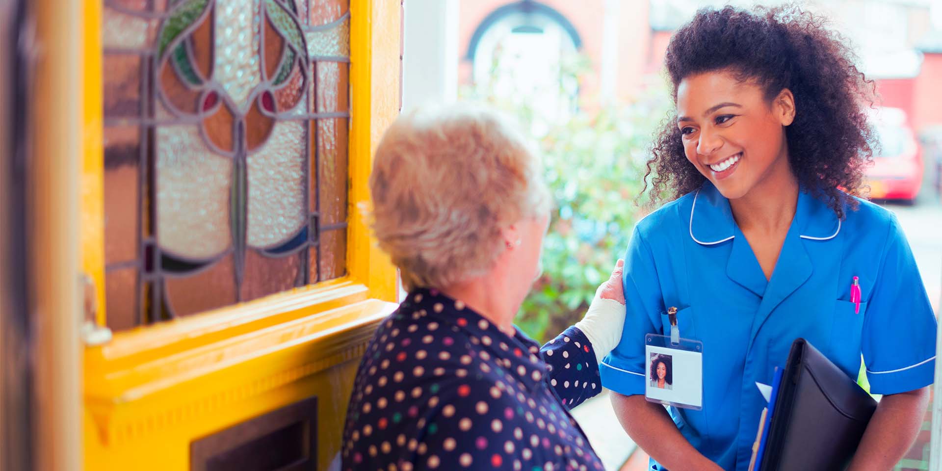 The Benefits of Domiciliary Care for Vulnerable Adults and Seniors - O ...